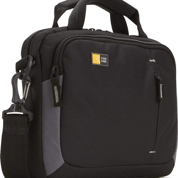 Case Logic | Tablets & Accessories | 72 Netbook Tablet Case | Poshmark